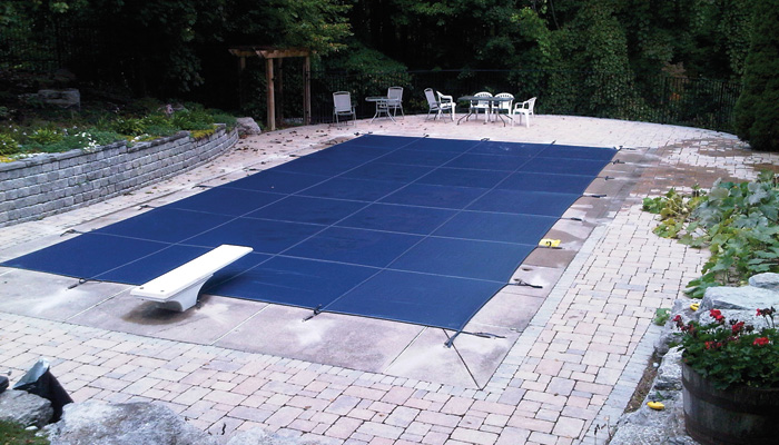 Manual or Auto Pool Covers? - Aurora Pools Knoxville